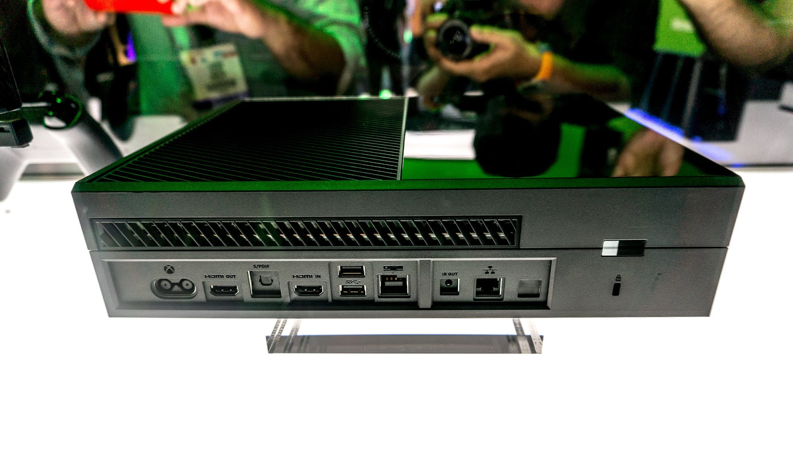 Xbox One - propozycja dla graczy z "zielonego" obozu w Redmond ...