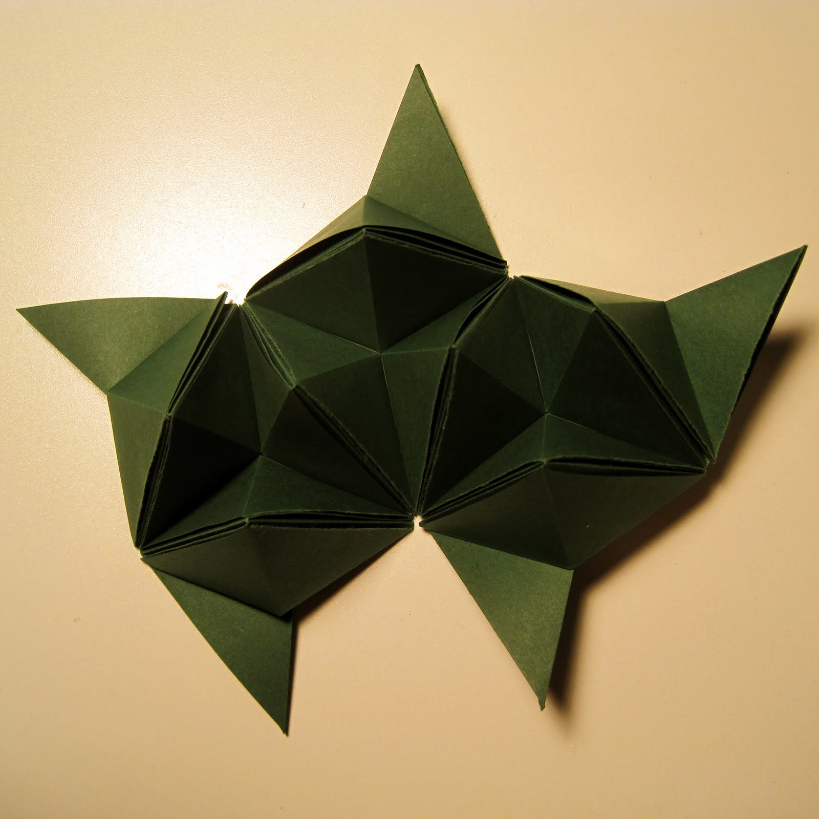 Paper Valleys: RHOMBUS!