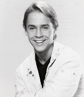 Fourth Grade Nothing: Rob Lowe's Brother Chad Lowe in TV Sitcom Spencer