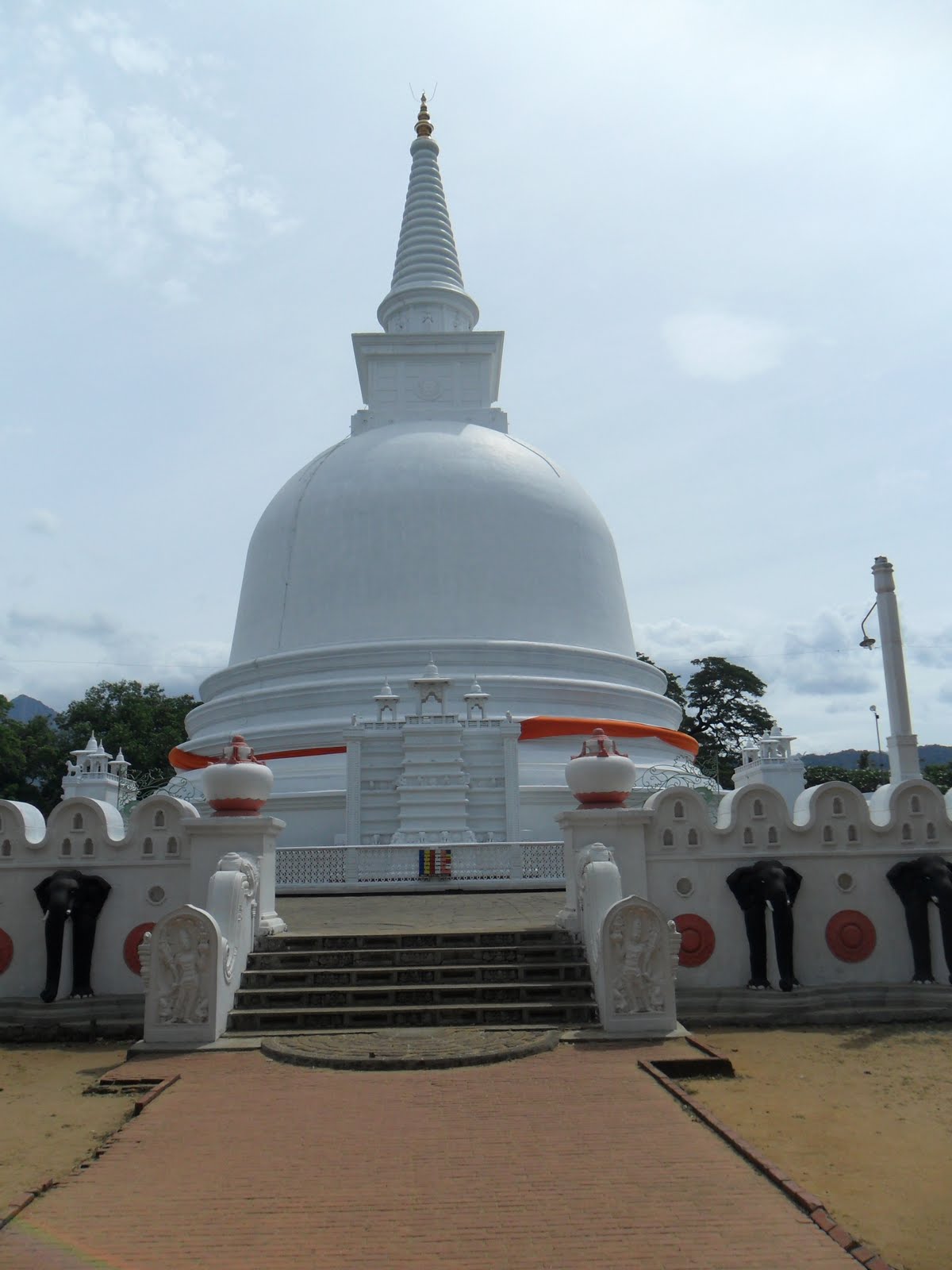 Mahiyangana Viharaya