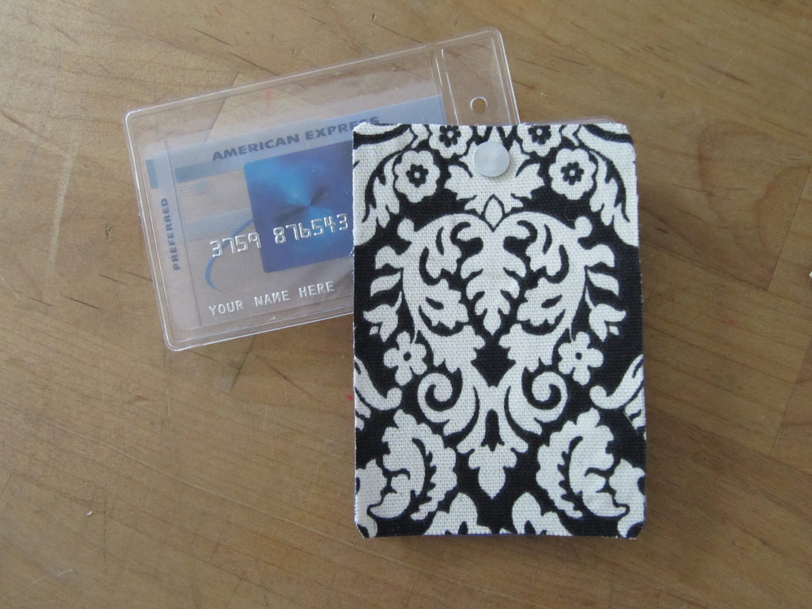 Sew Many Ways...: Tool Time Tuesday...Credit Card Case