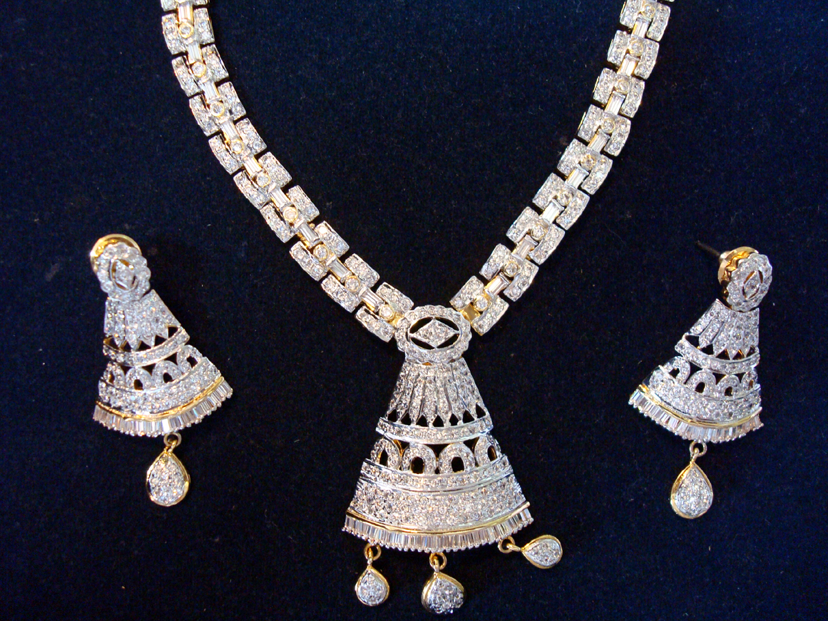 Imitation Jewellery World