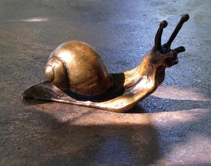 Globspot: New Kickstarter - Bronze snail