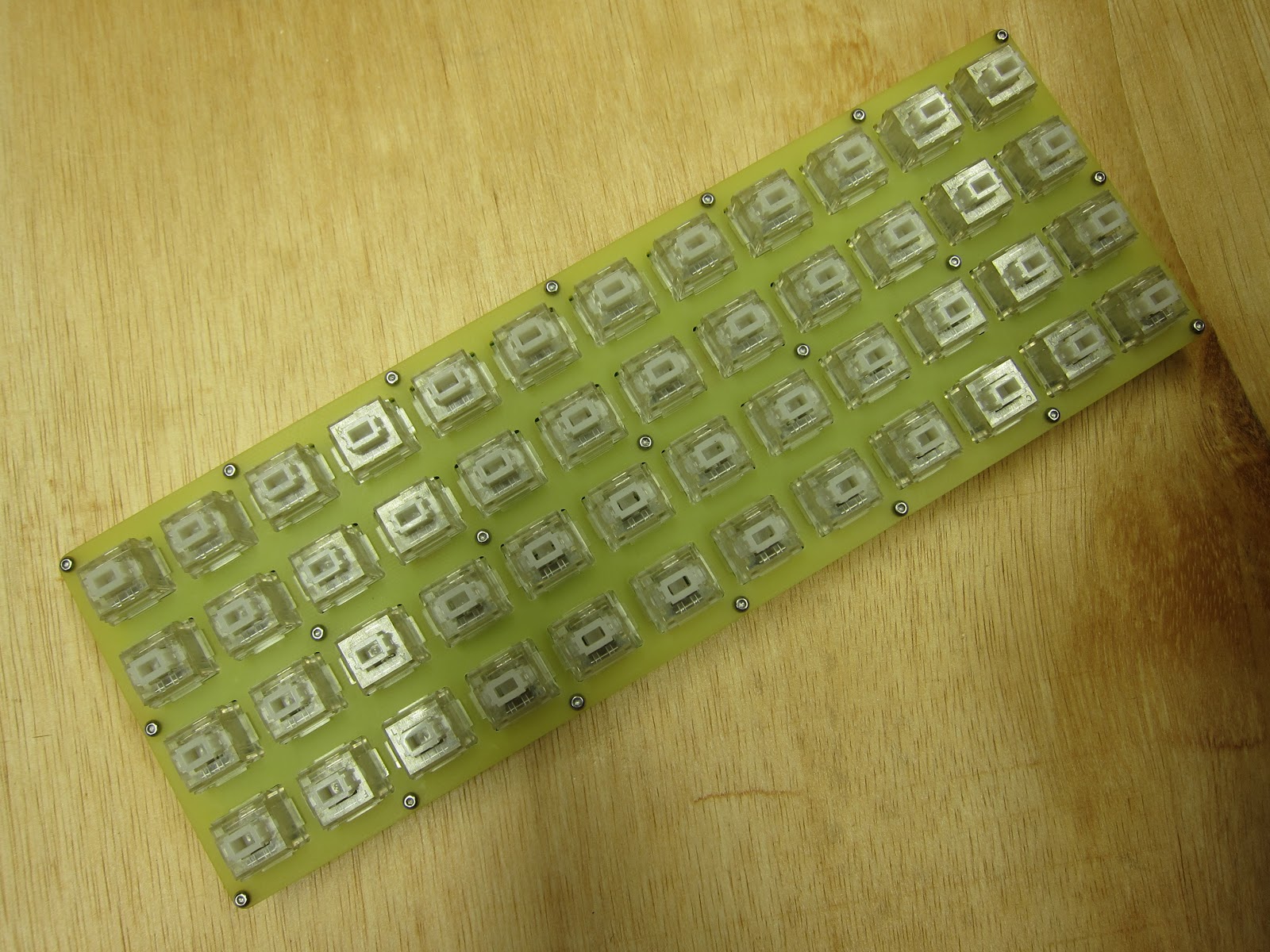 40% Keyboards: Alps 48 RGB