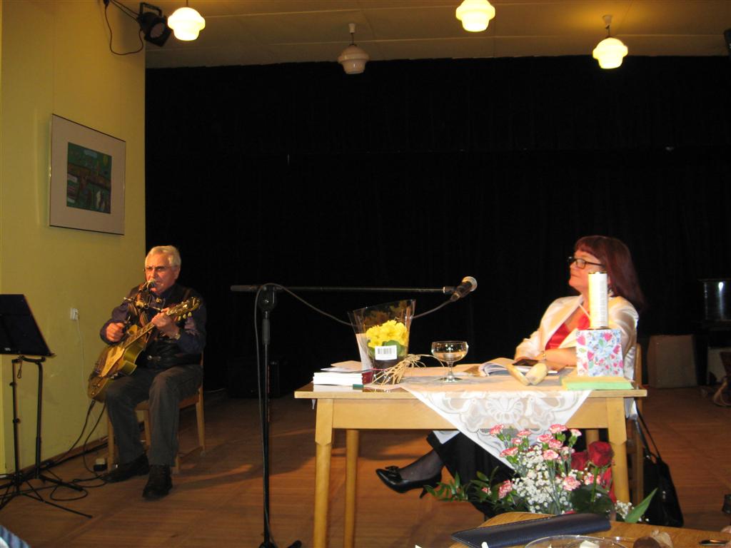 Echa Lipy Czarnoleskiej: Urszula Musielak w kawiarni "Muza" 25-II-2013