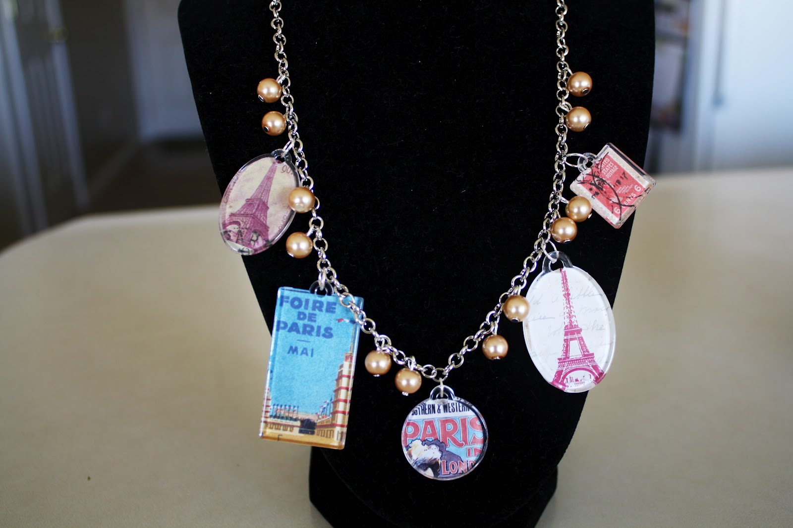 Yellow Blackbird: A Creative Blog: Paris Necklace Tutorial