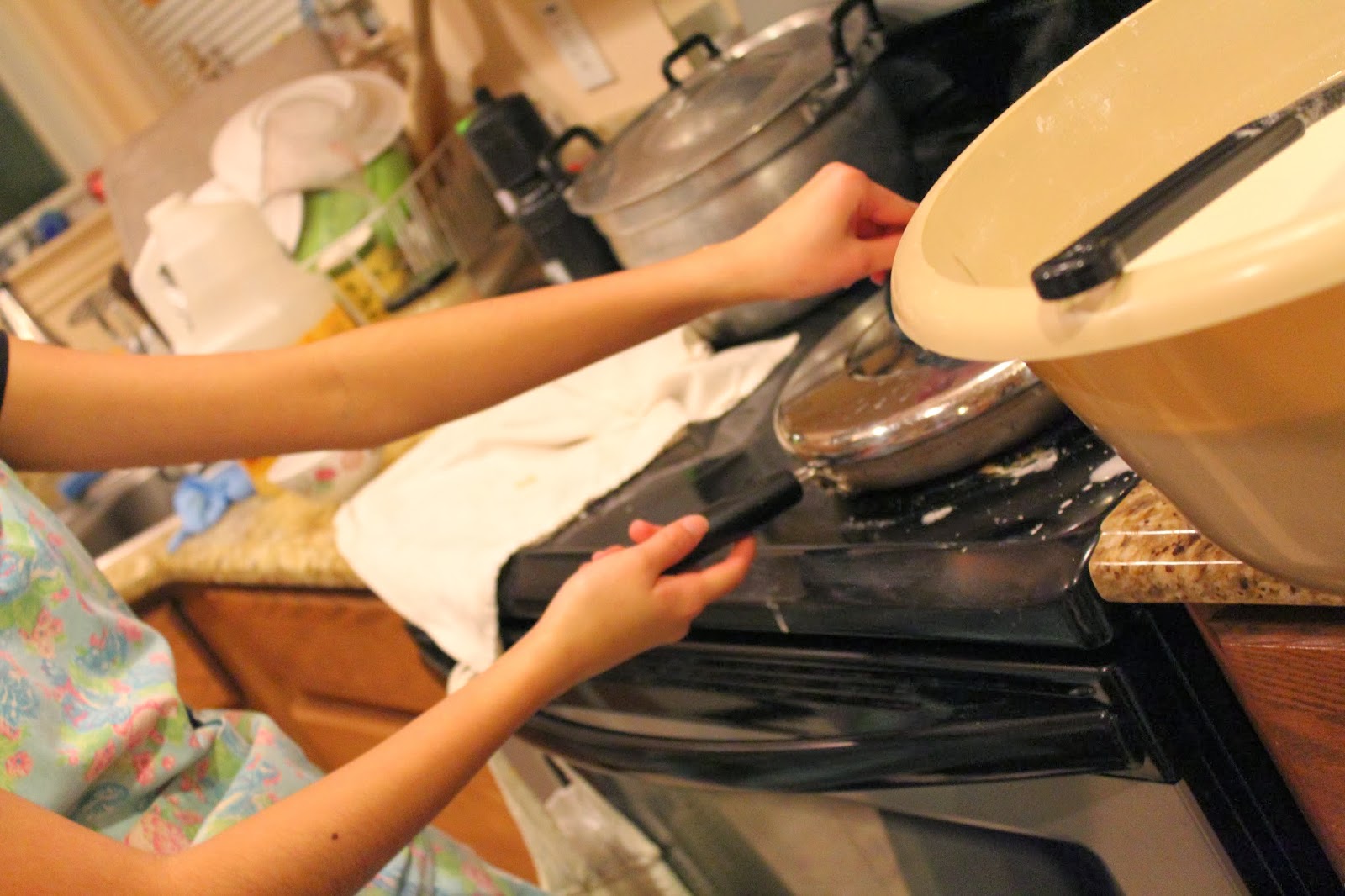 Hmong Fawm Kauv - Steam rice rolls - Kathy Nom Nom