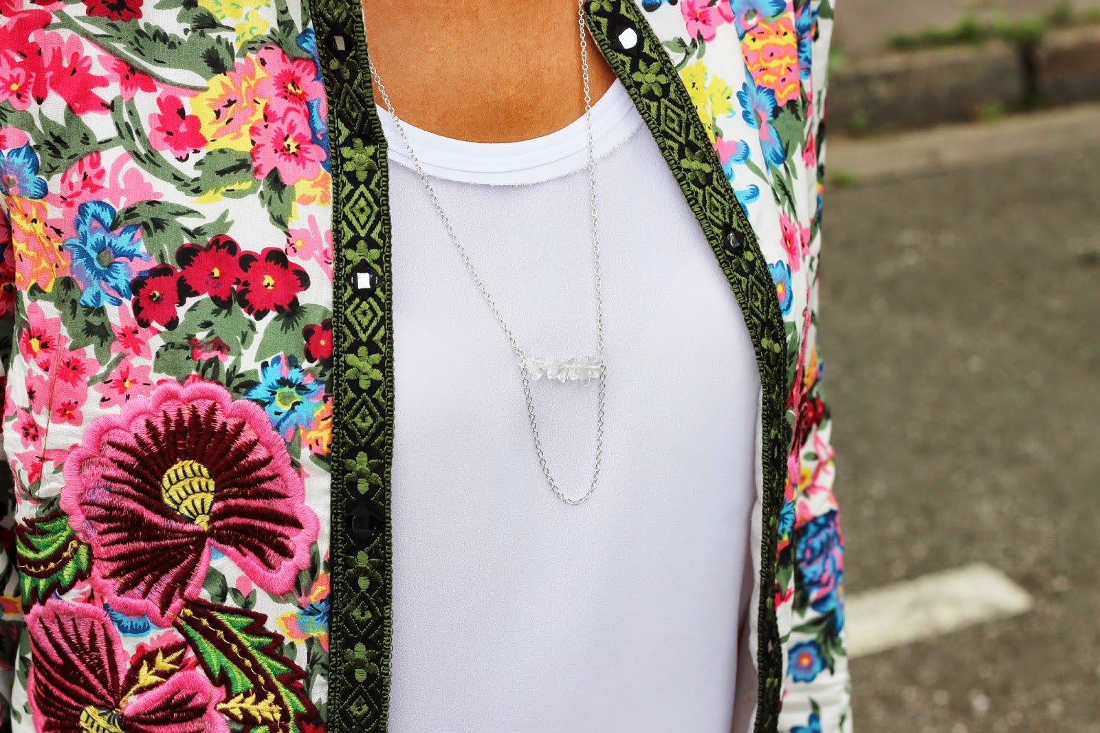 Ma veste brodée-fleurie / Les tendances by Marina - Blog mode, déco ...