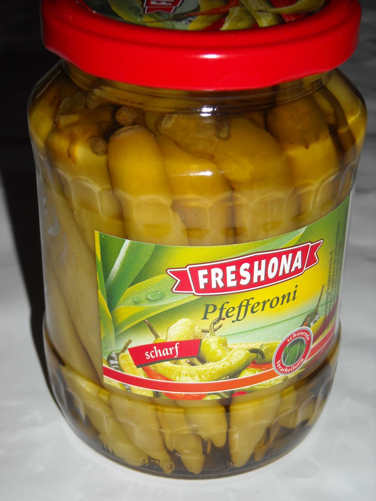 LukanLusikassa ruokablogi: Lidl: Freshona: Scharf Pfefferoni / tulinen ...