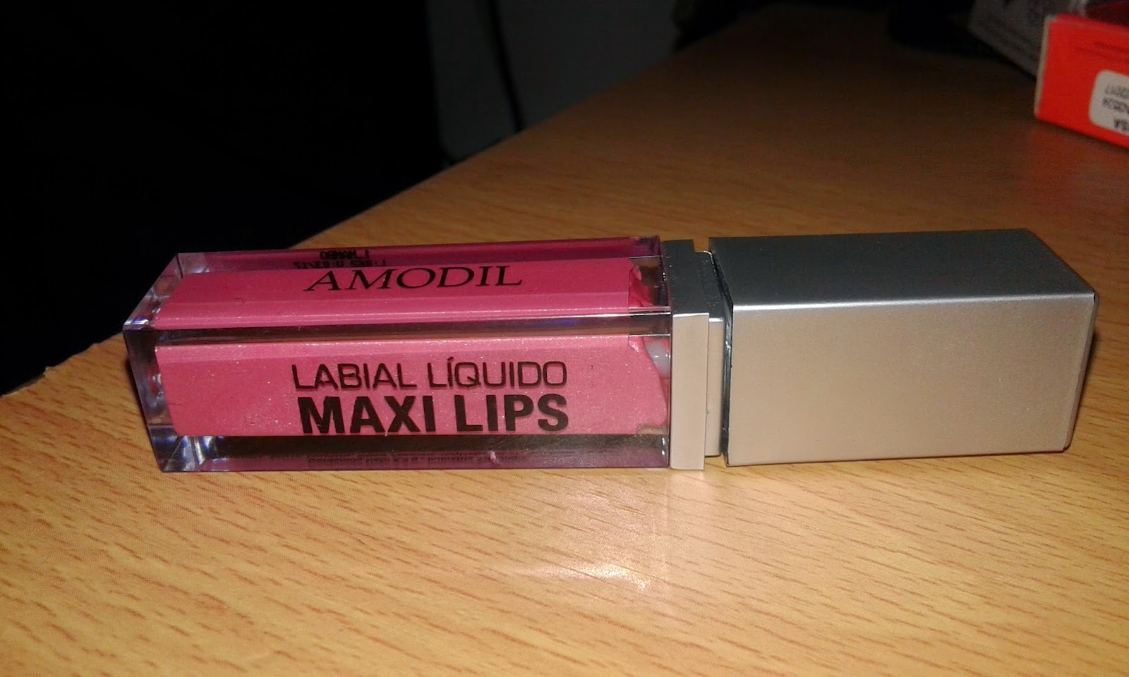 vanitybeautymakeup: AMODIL