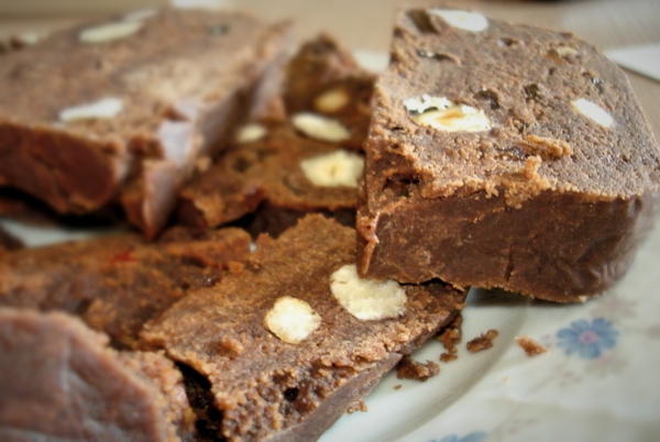 MACEDONIAN DARK HALVA WITH ALMONDS ~ Macedonian Cuisine