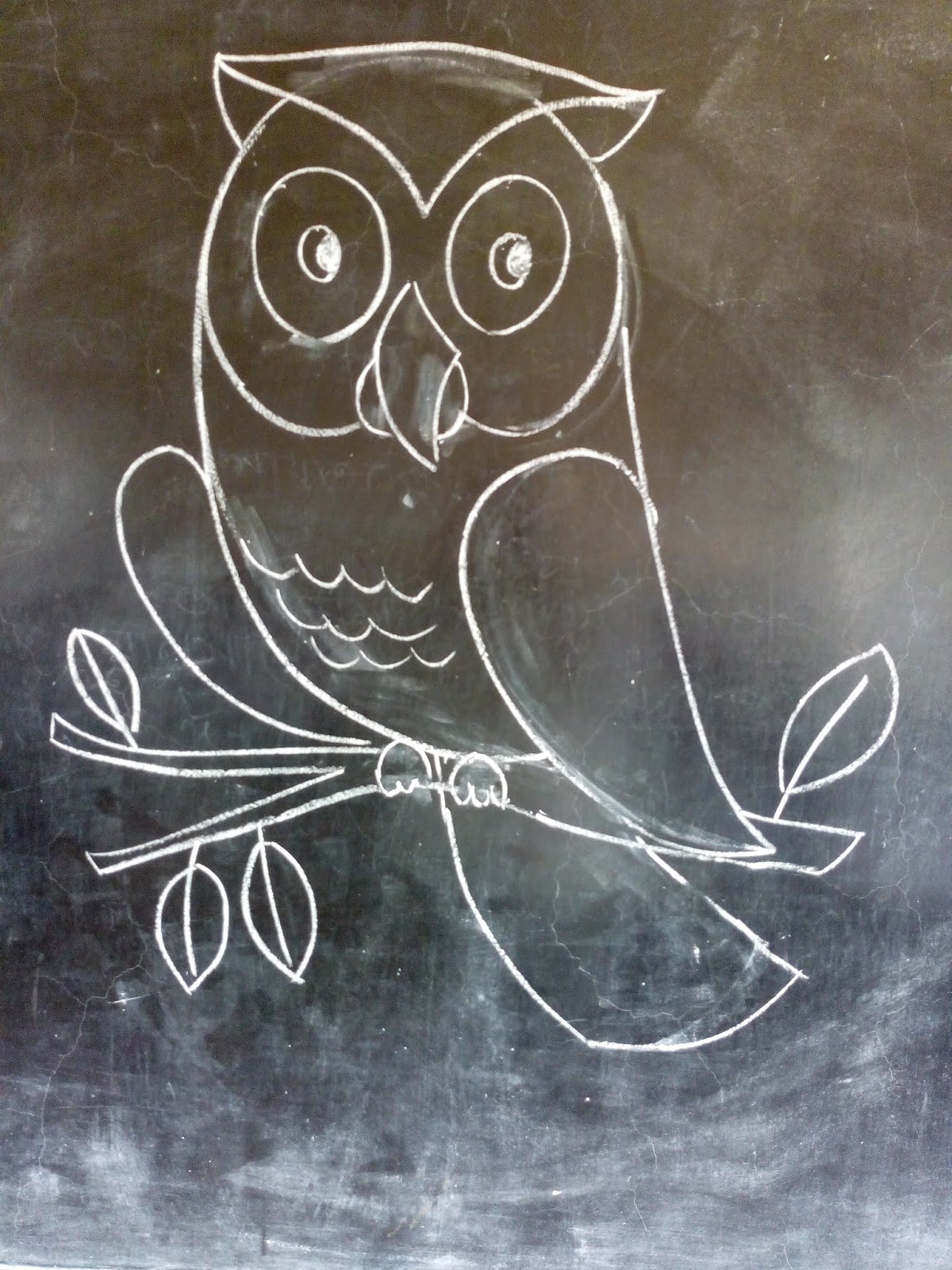 LINE DRAWING OF CHALK