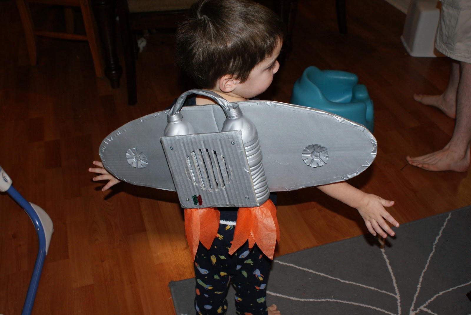 I Hold All The Cards: DIY: Up-cycle Halloween Costume