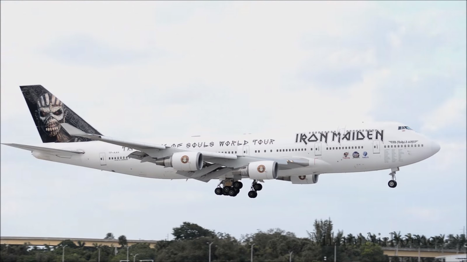 Ed Force One: veja a chegada do Iron Maiden aos Estados Unidos
