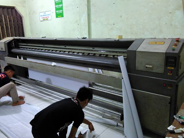 MESIN DIGITAL PRINTING SPANDUK BANNER : MYJET KONICA MINOLTA