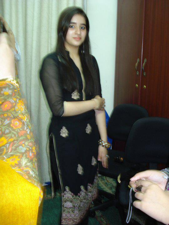 Paki Desi Collage Girls