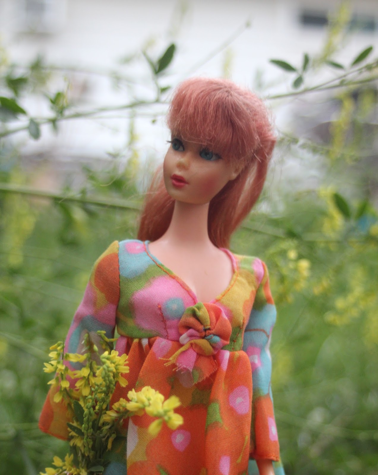 PLANET OF THE DOLLS: Doll-A-Day 2017 #181: Twist N Turn Barbie