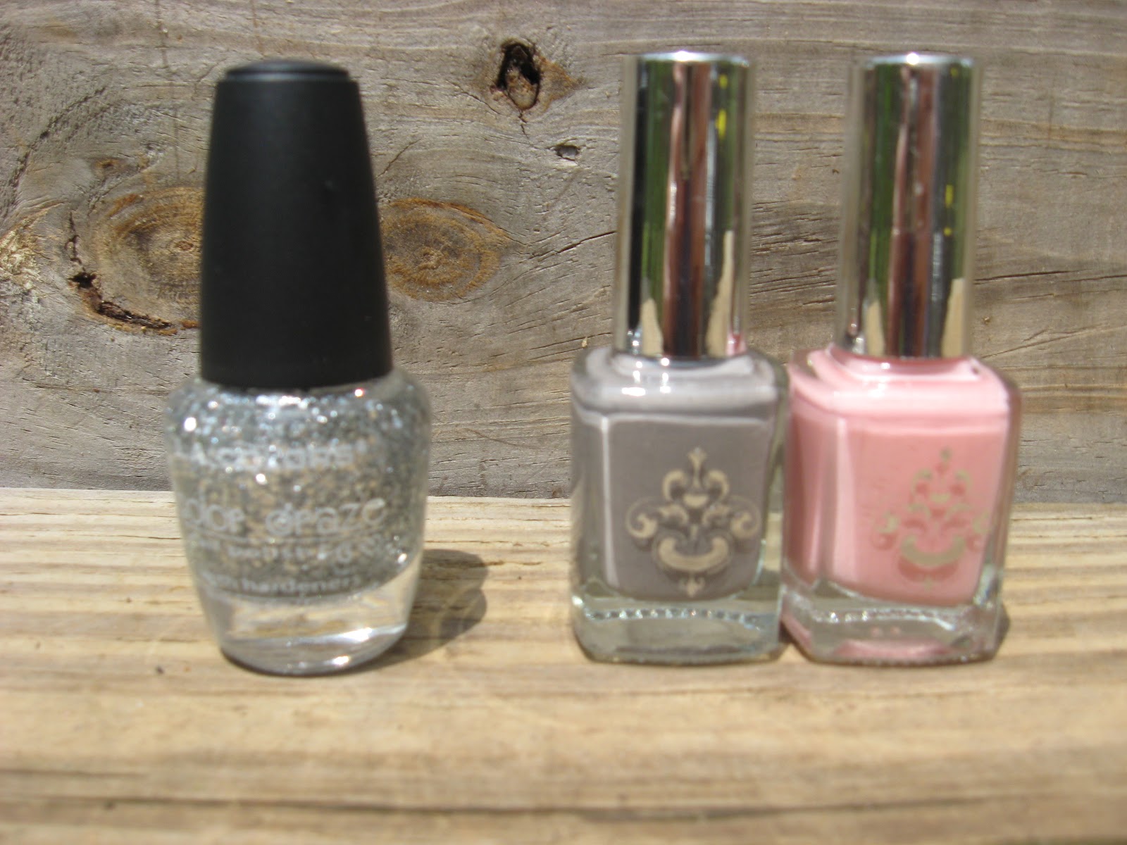 Alli's World: Mani Monday