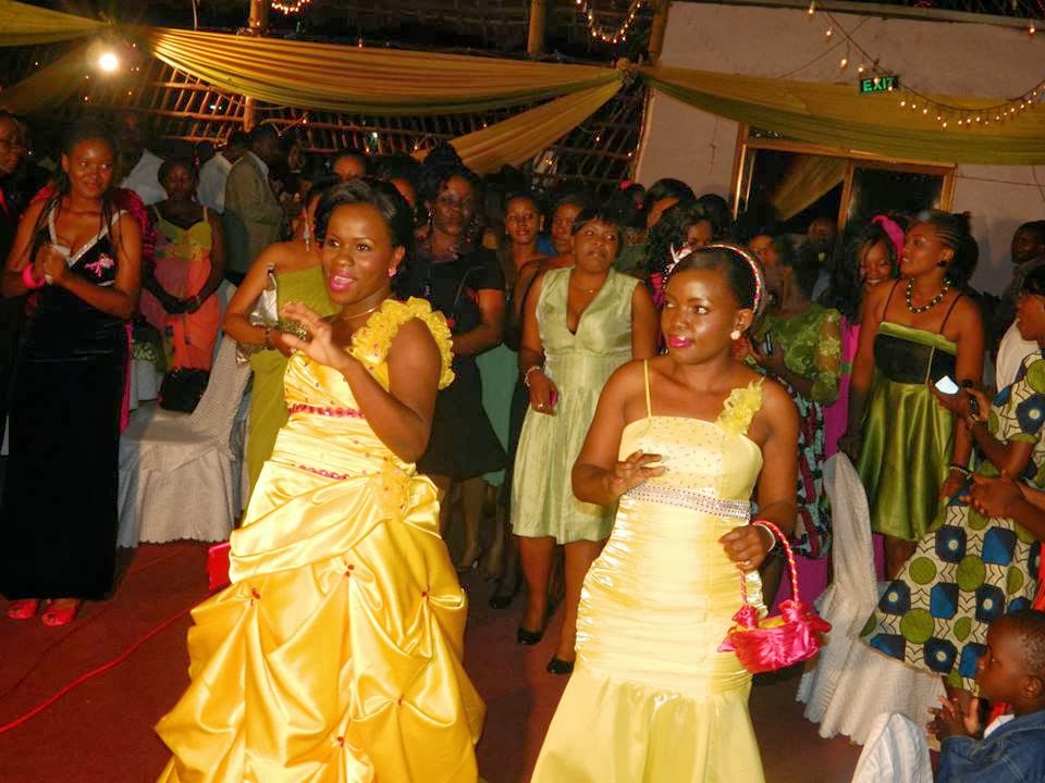 SWP: PHOTOS: ACTRESS ODAMA JENNIFER KYAKA AT HER YOUNG SISTER'S SEND OFF.