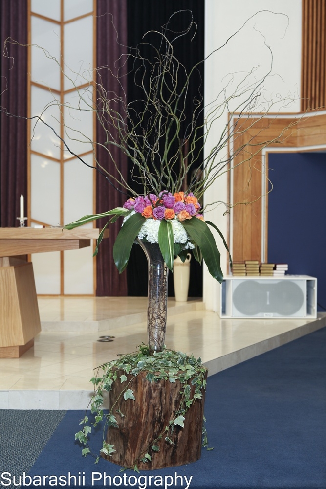 Har2Heart Planning - Wedding and Event Coordination: Tree Stump Altar ...