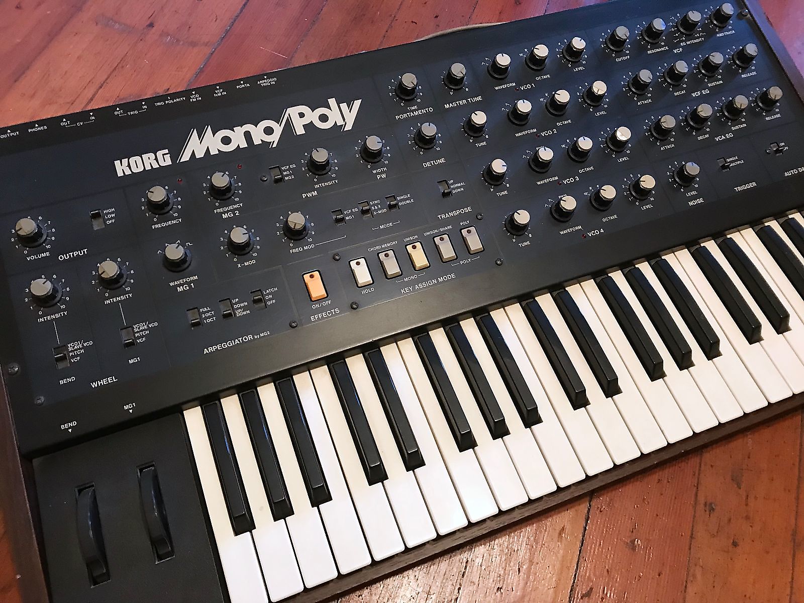 MATRIXSYNTH: Korg Mono/Poly