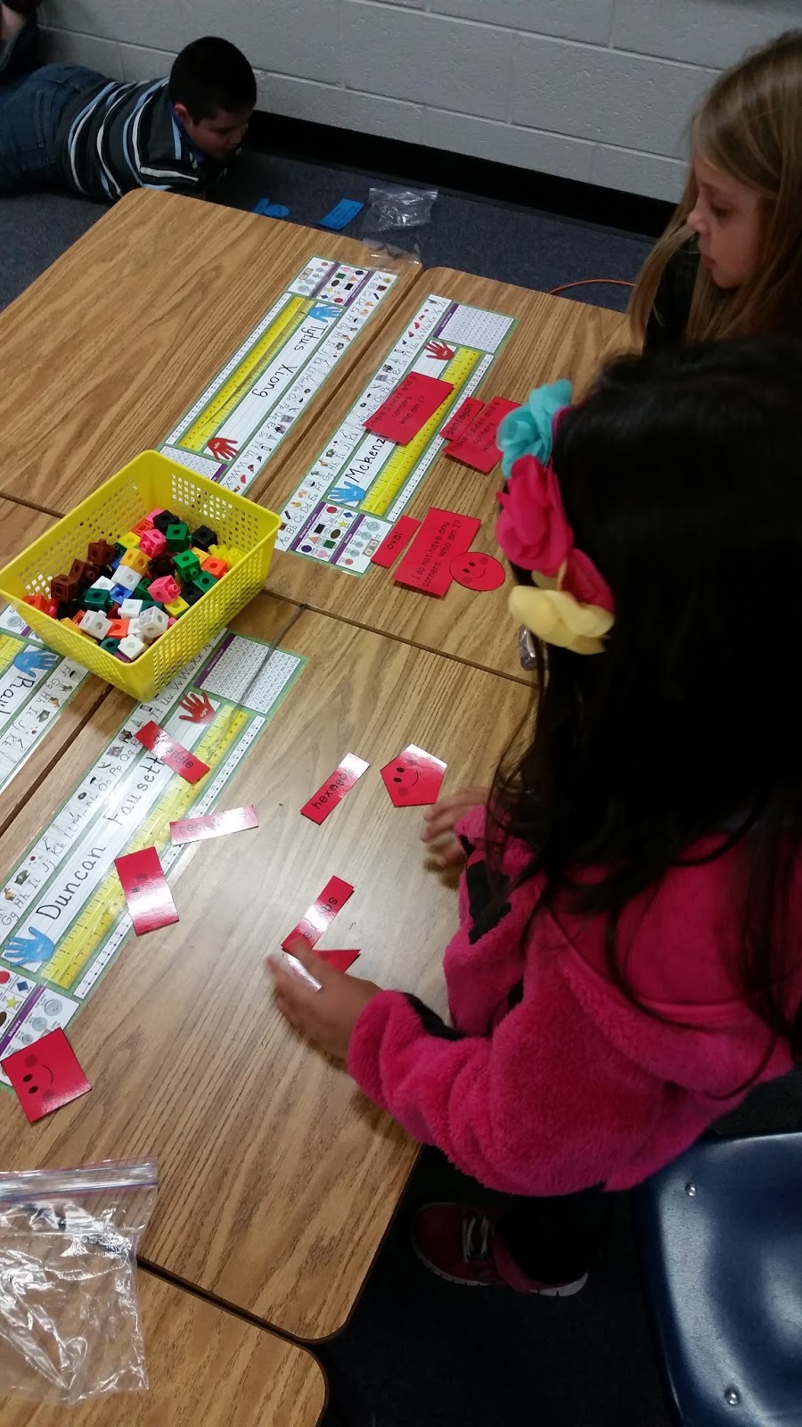 I Teach Kinder: Kindergarten Teaching Resources: Shape Riddles