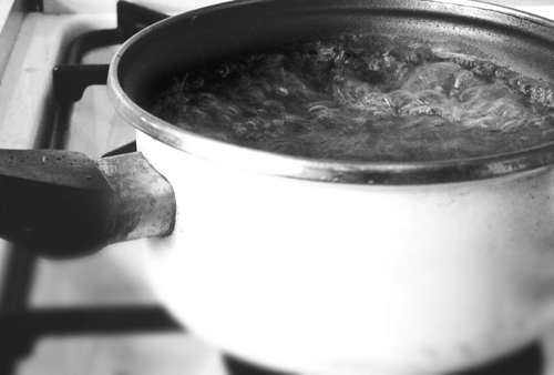 Kaynamak nedir ne demektir? Anlamı - Laf Sözlük