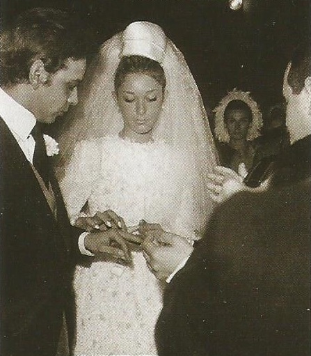 Antiguinho: Denner e Maria Stella Splendore . Imagens de Um Casamento