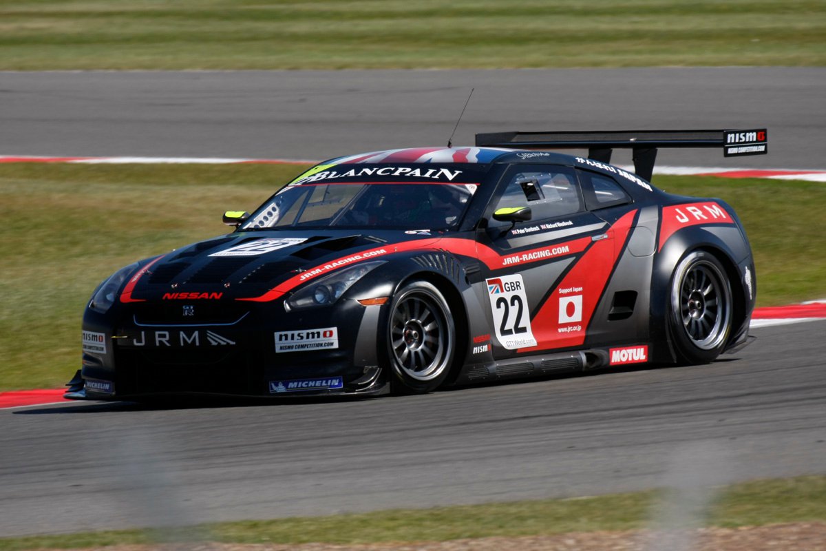 Nissan GT-R GT1