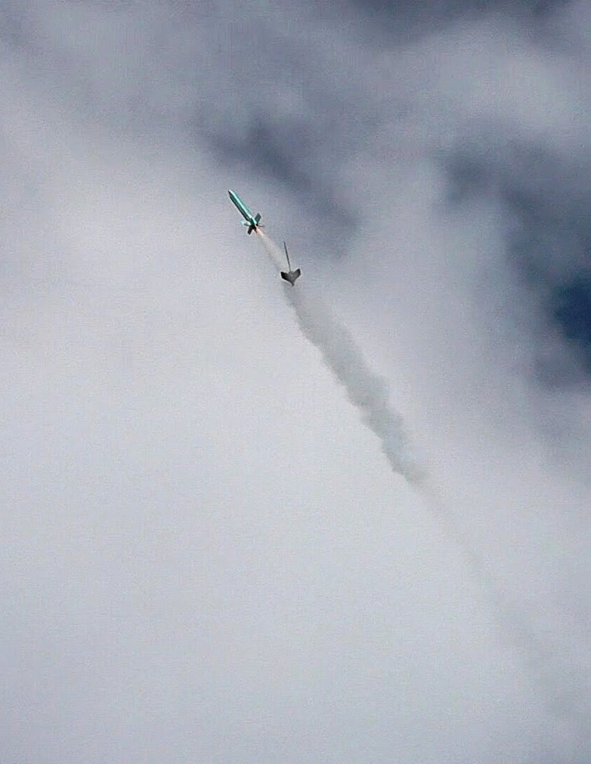 Born Again Rocketeer: MIRV (Multiple Independent Reentry Vehicle)