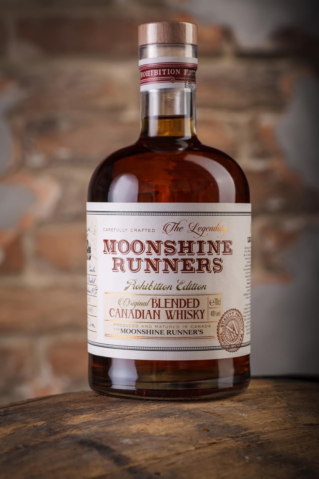 Moonshine Runners – Packaging Of The World