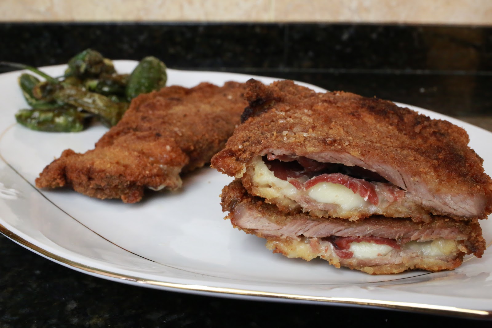 REVOLUCIÓN GORDONÓMICA. ¿Qué te da más asco? CACHOPO vs FRANCESINHA ...