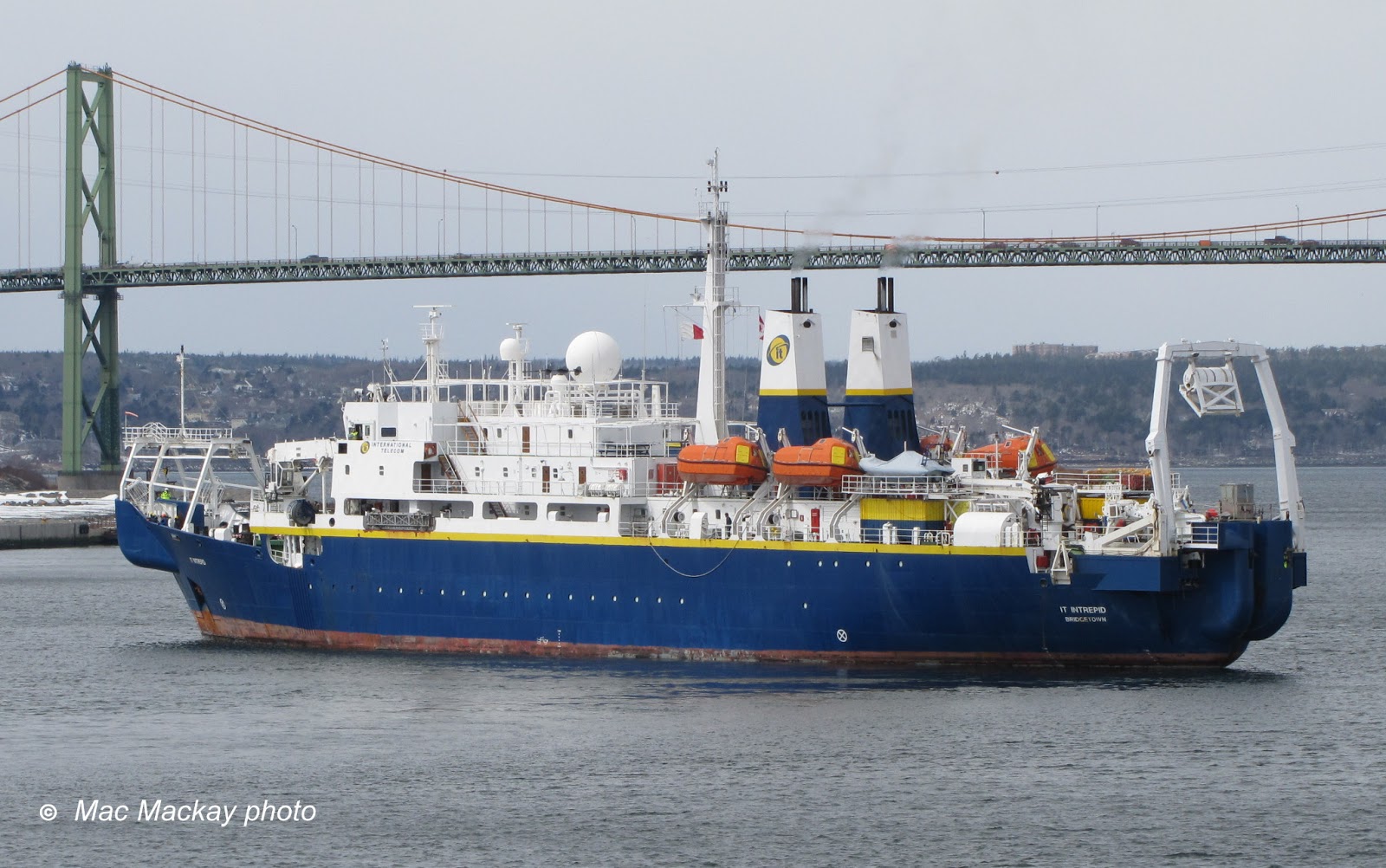 Shipfax: IT Intrepid back from cable repair