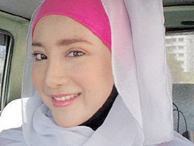 Biodata Siti Fazurina