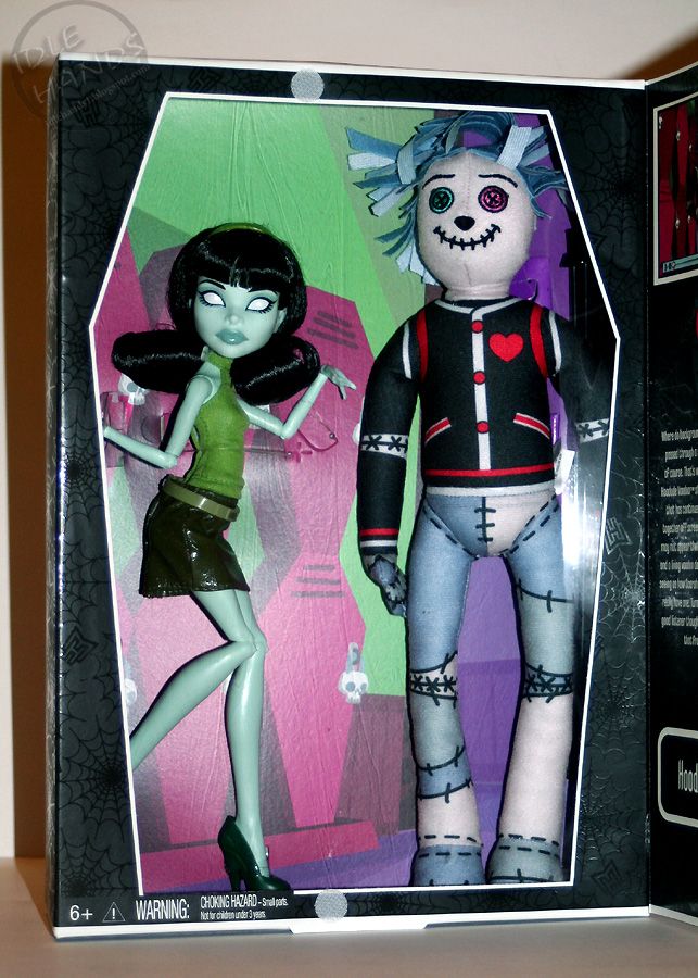 Monster High Scarah Scream and Hoodude Revealed! | NataliezWorld