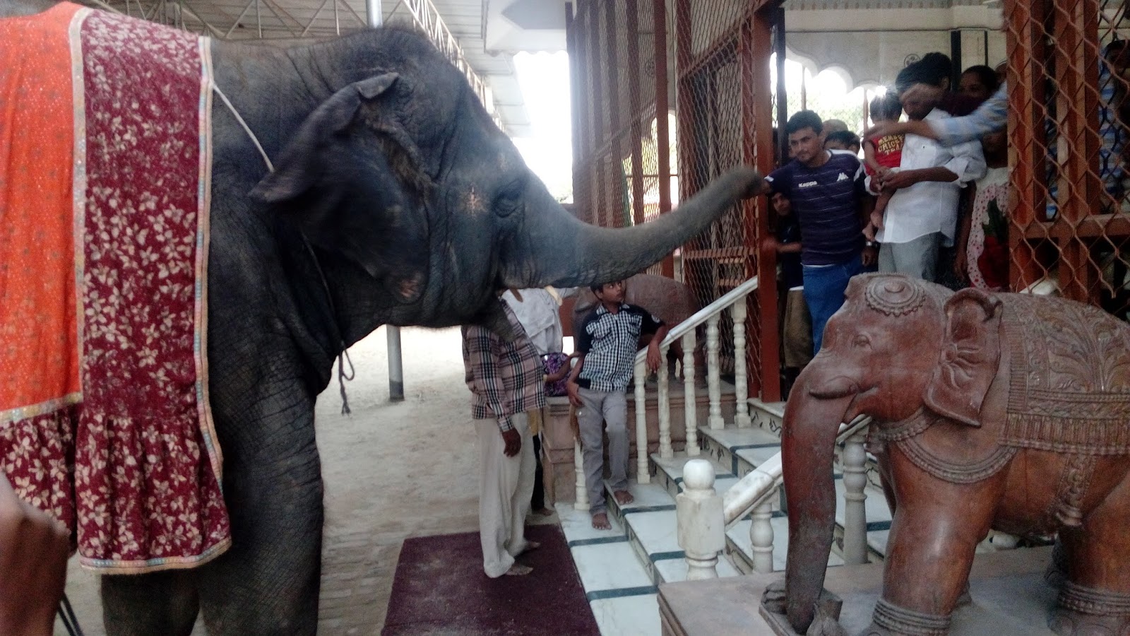 Radhe Krishna Temple-Old Gokul in Raman Reti Gokul Uttar Pradesh India