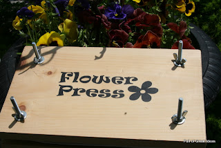 How to make a flower press