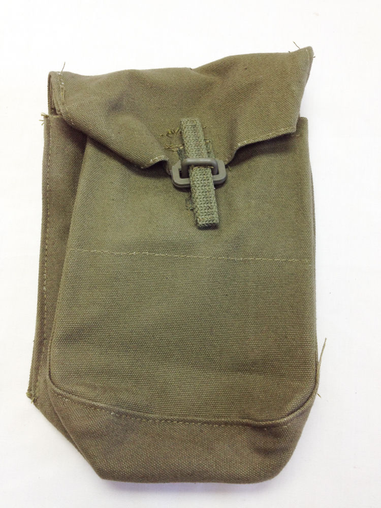 Webbingbabel: Canadian Army 64 Pattern Mess Tin Pouch