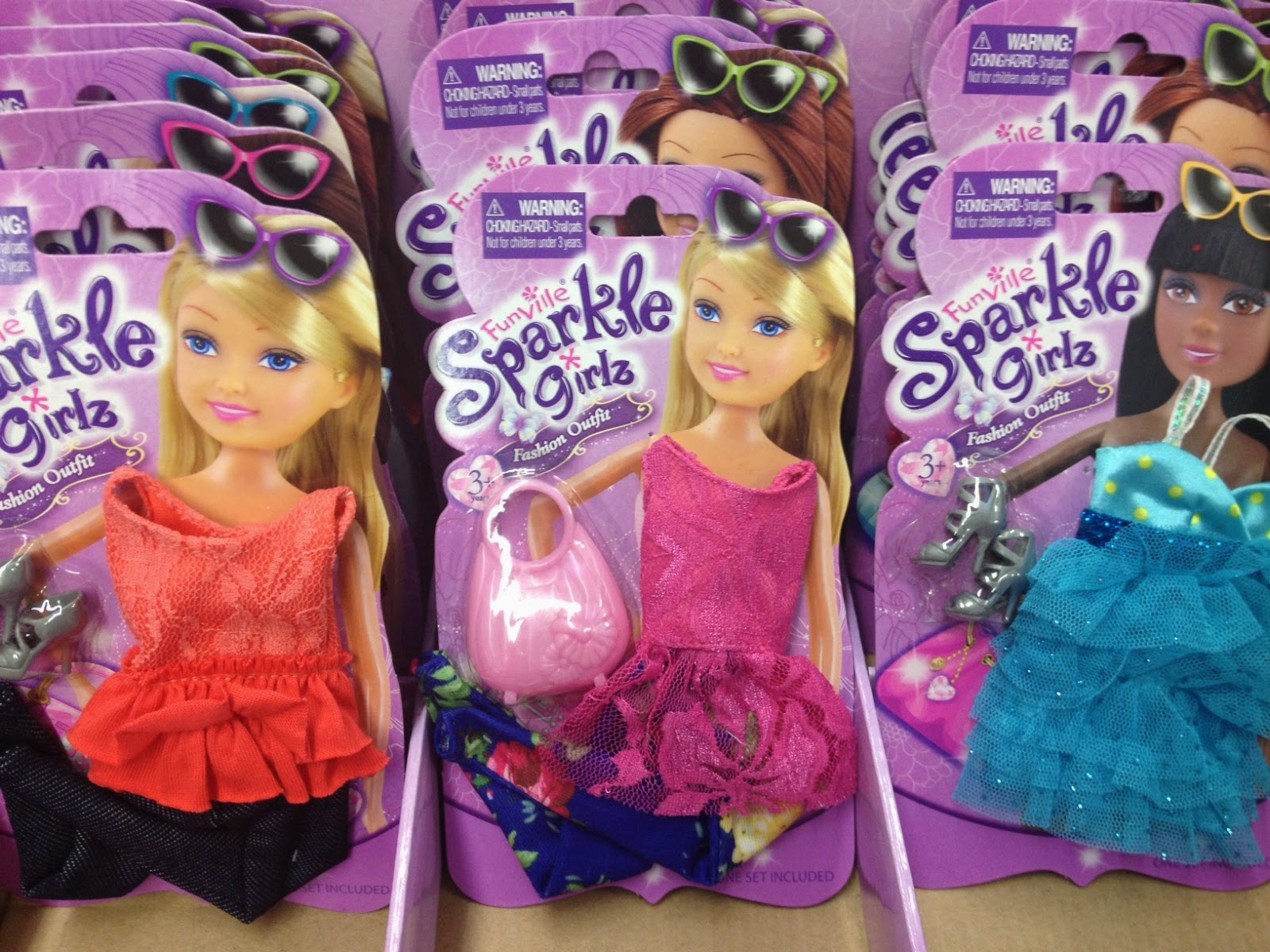 Doll-lightful: NEW Sparkle Girlz Fashions for Spring & Summer