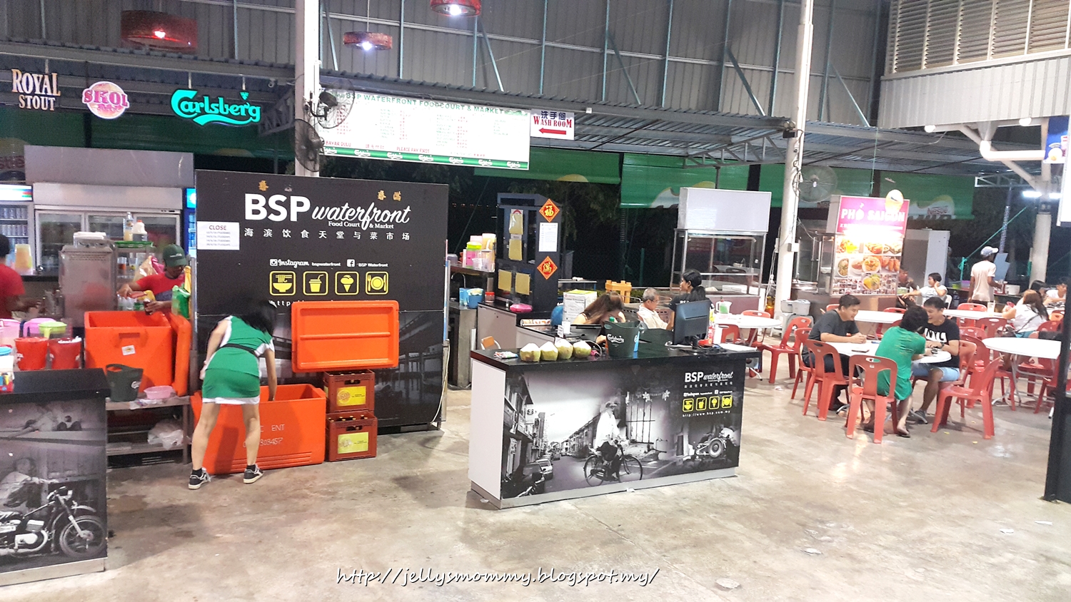 A little bit of Everything: Water World Seafood Buffet Steamboat ...