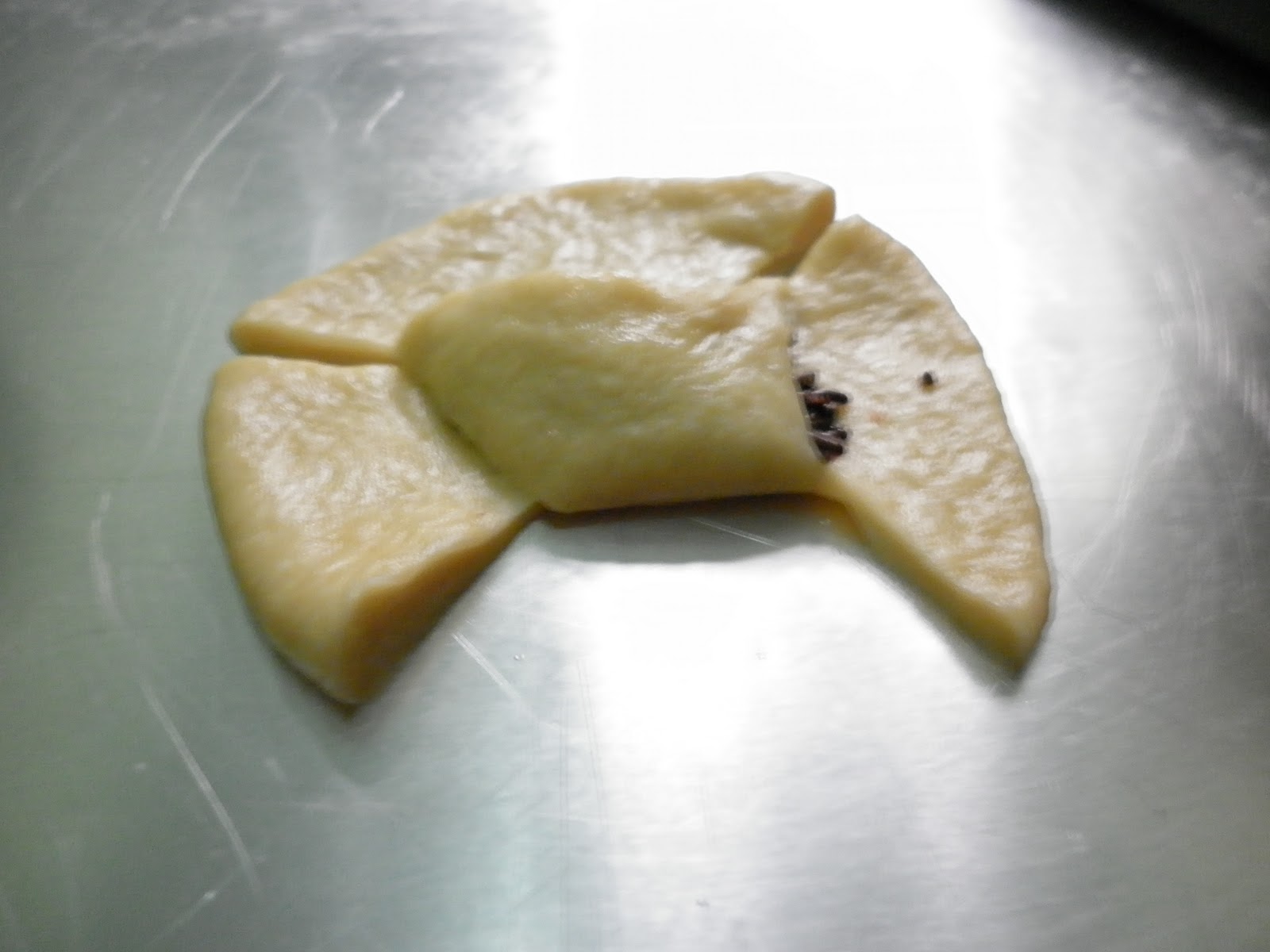 Membentuk Roti Bunga Mawar | Pantes Bakery