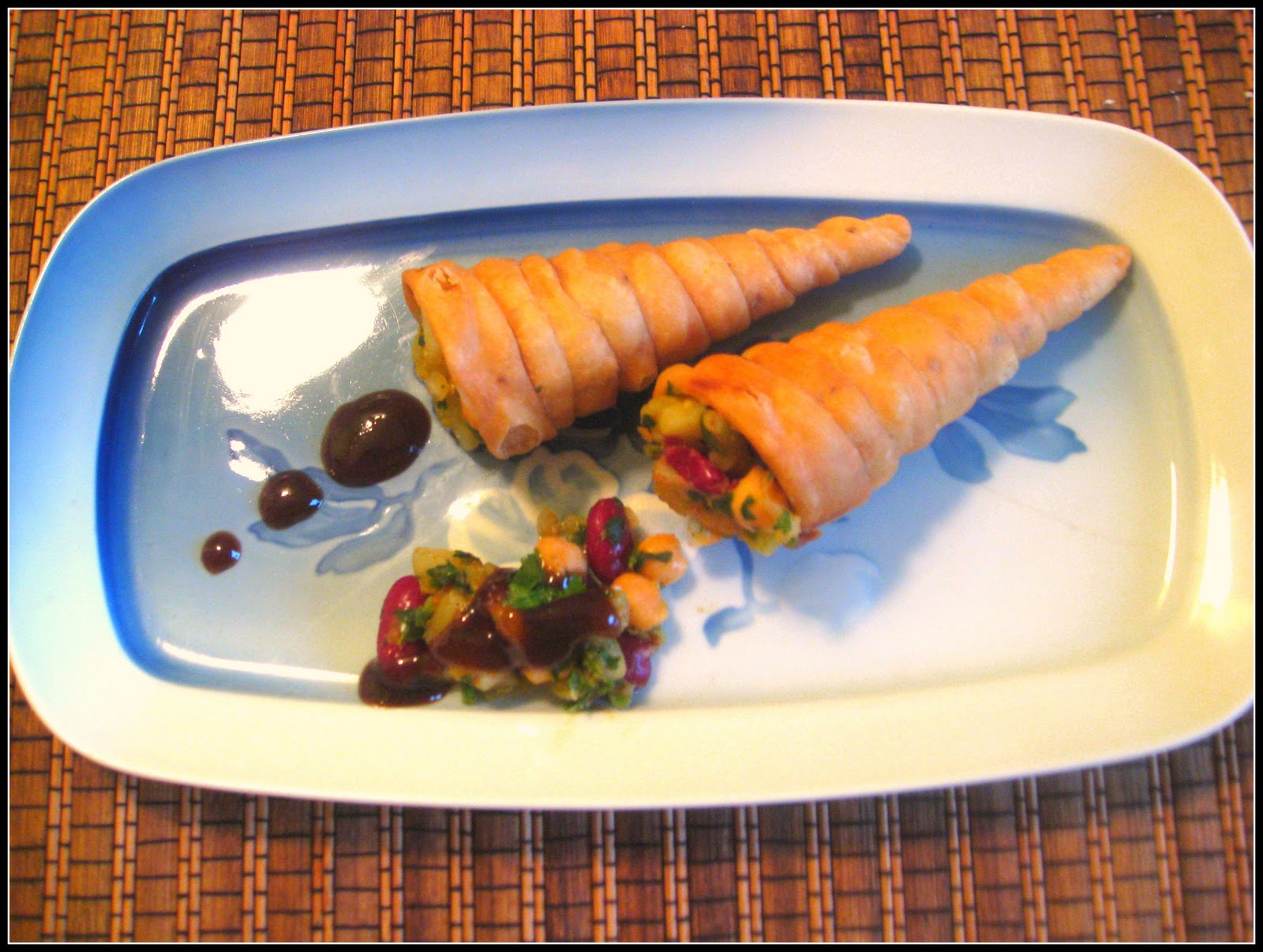 Cupcakeluv: Papari Cone Chaat/ Cone Pappadum snack