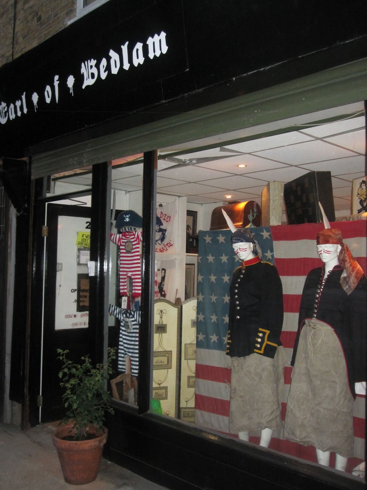 Earl of Bedlam - an unfolding fashion story (with knife-edge pleating ...