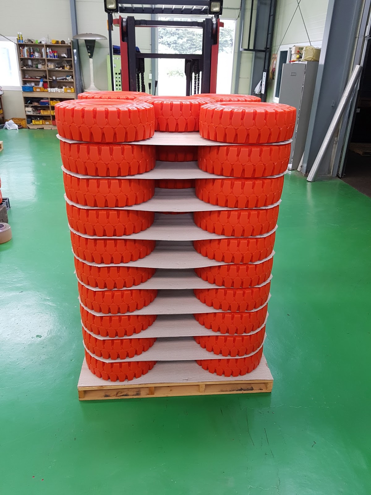 Forklift Urethane Tire Total Solution HANA TIRE