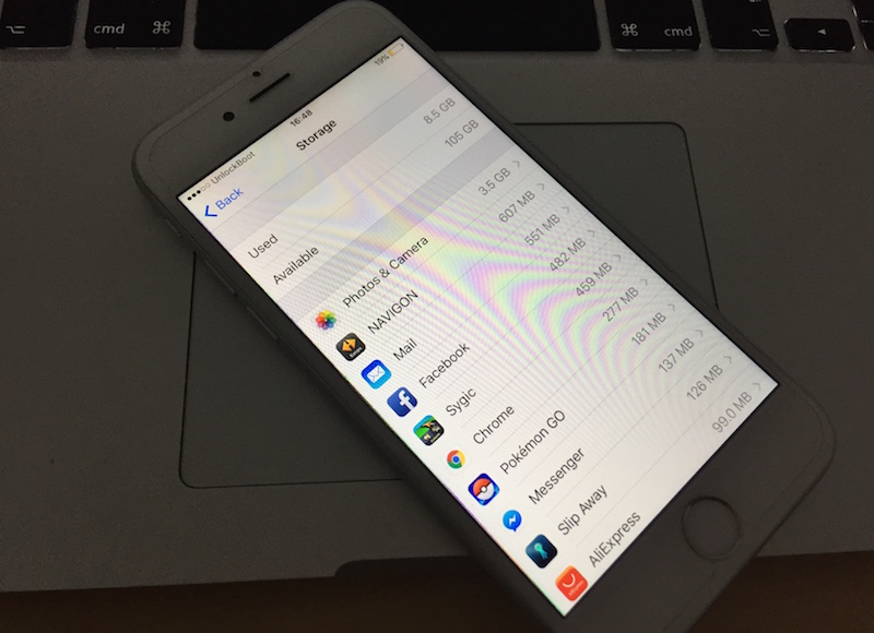 Fix iPhone 6 Plus & 6 Screen Flickering Issue - mobile software hardware