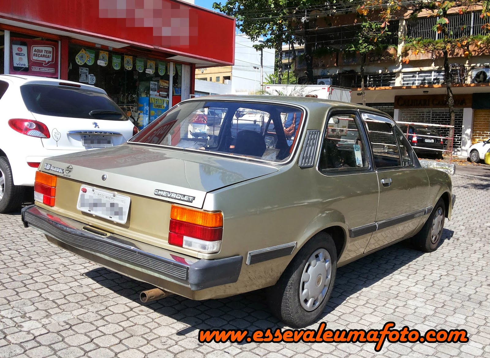 Registros Automotivos do Cotidiano: Chevrolet Chevette SL 1984 (único dono)