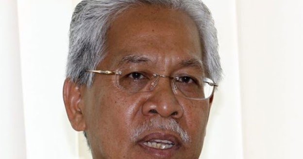 Sebuah Catatan Dari Alam dan Pengalaman: 156 profesor yang ditamatkan ...