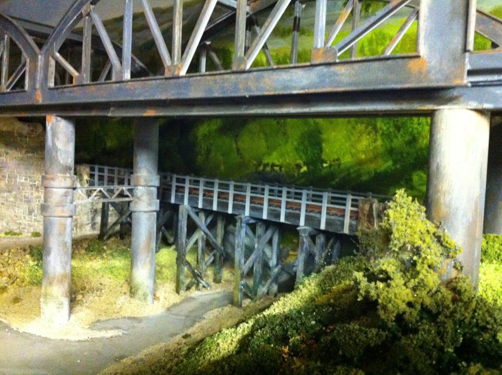 Chas's Model Railway: The Bridge