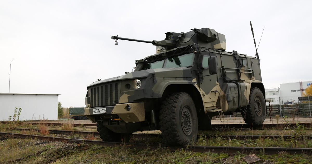 PHOTOZONE - Inside the armored car Russia K-4386 "Typhoon-VDV ...