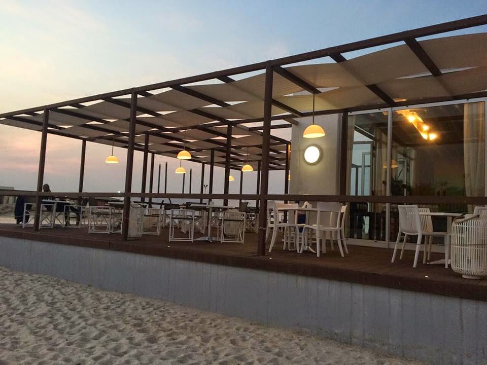 Les Marraines De Luanda - Angola: BARS